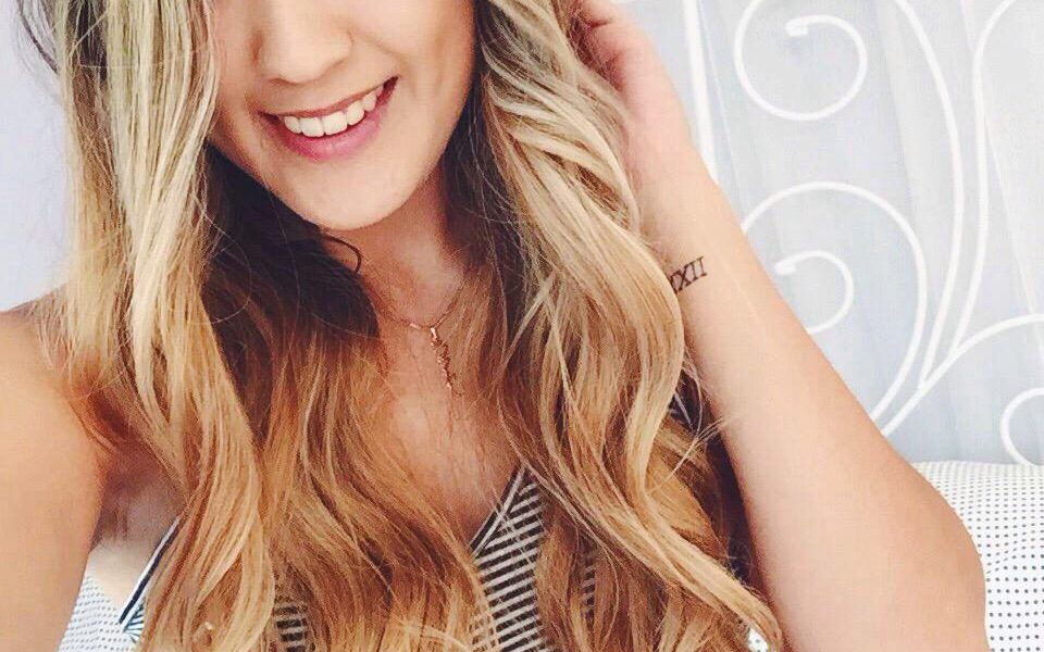 EXCLUSIVE VID: LaurDIY Gets Down With The #YSBnowGrabBag - ysbnow