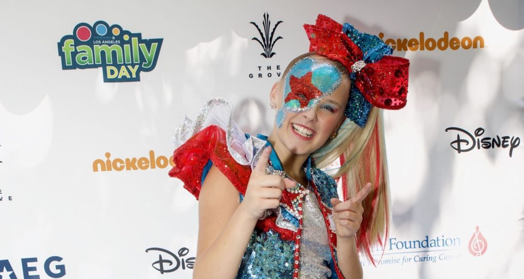 EXCLUSIVE VID: JoJo Siwa Gives Her Best Advice For Following Your ...