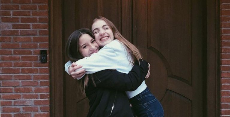 Friendship vs. Popularity: Why Being a Good Friend Is More Important ...