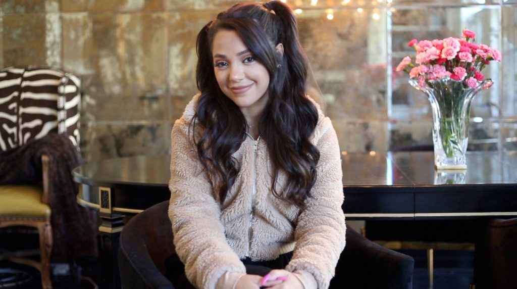 EXCLUSIVE VID: Gabi DeMartino Answers Fan Questions - ysbnow